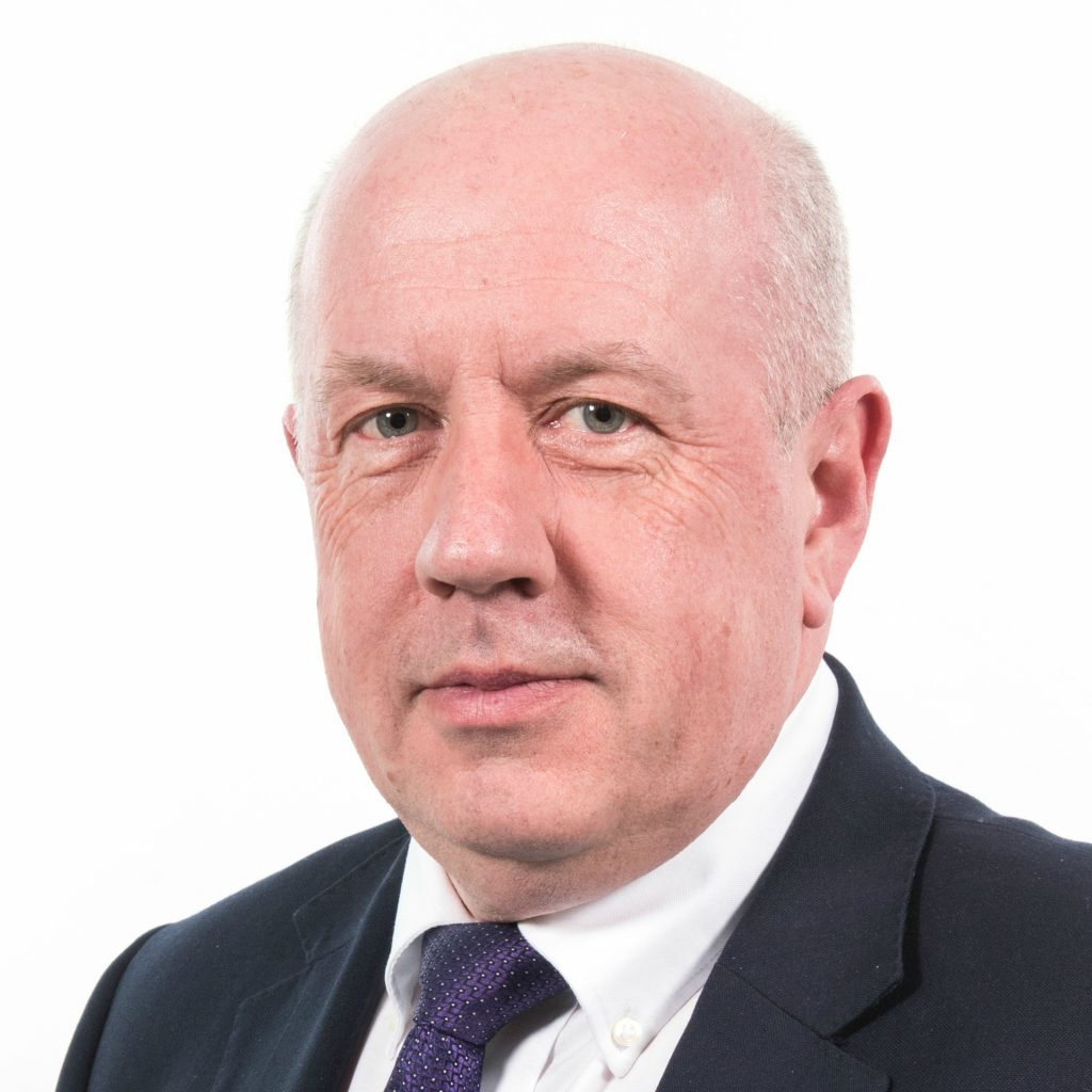 steve_cox_headshot_002_2018 - pro-manchester