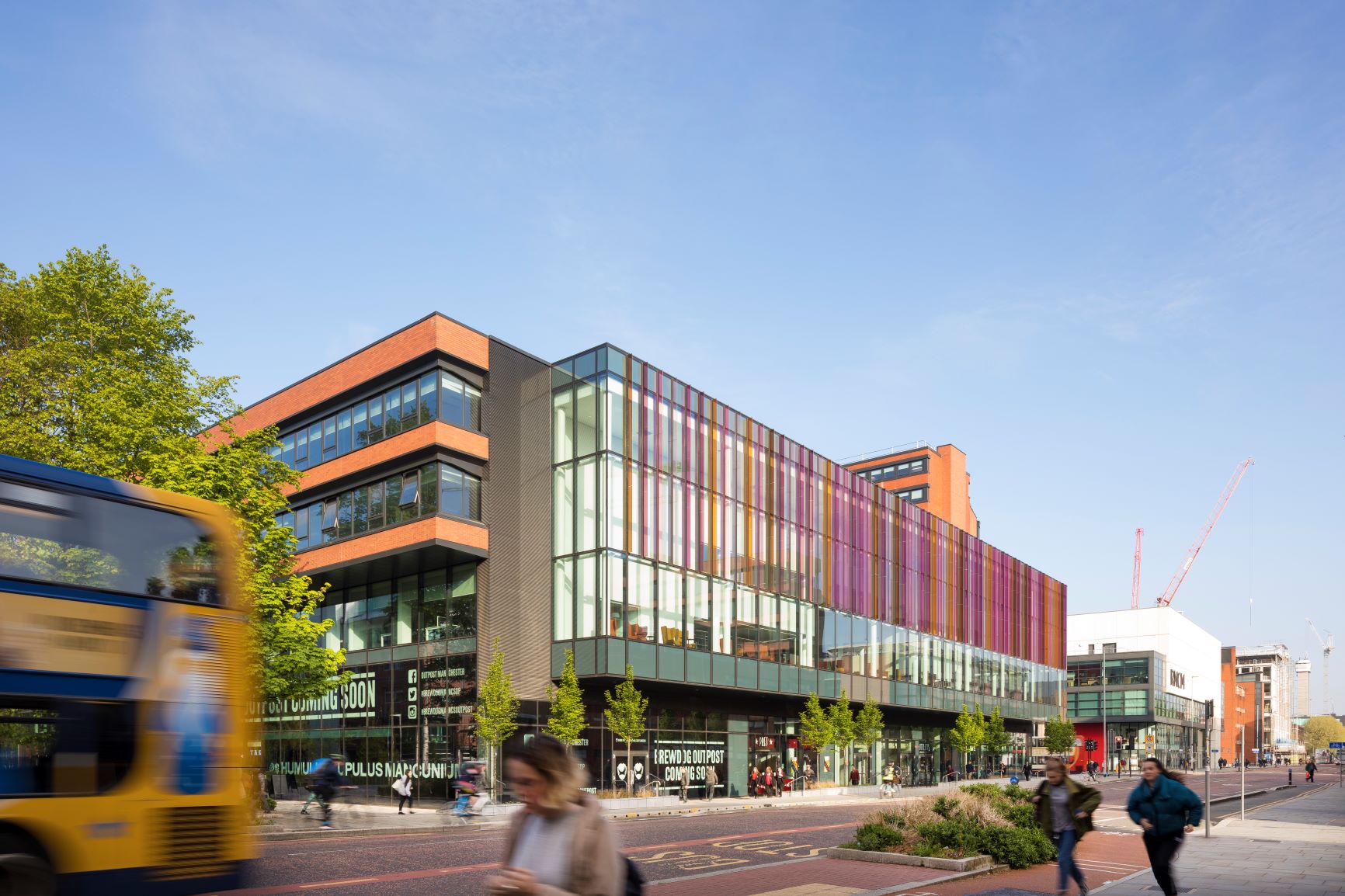 Alliance Manchester Business School partners with Webhelp to boost tech ...