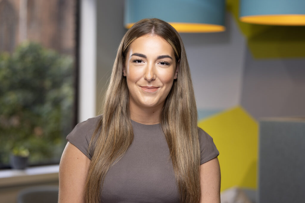 Ellie Day – pro-manchester