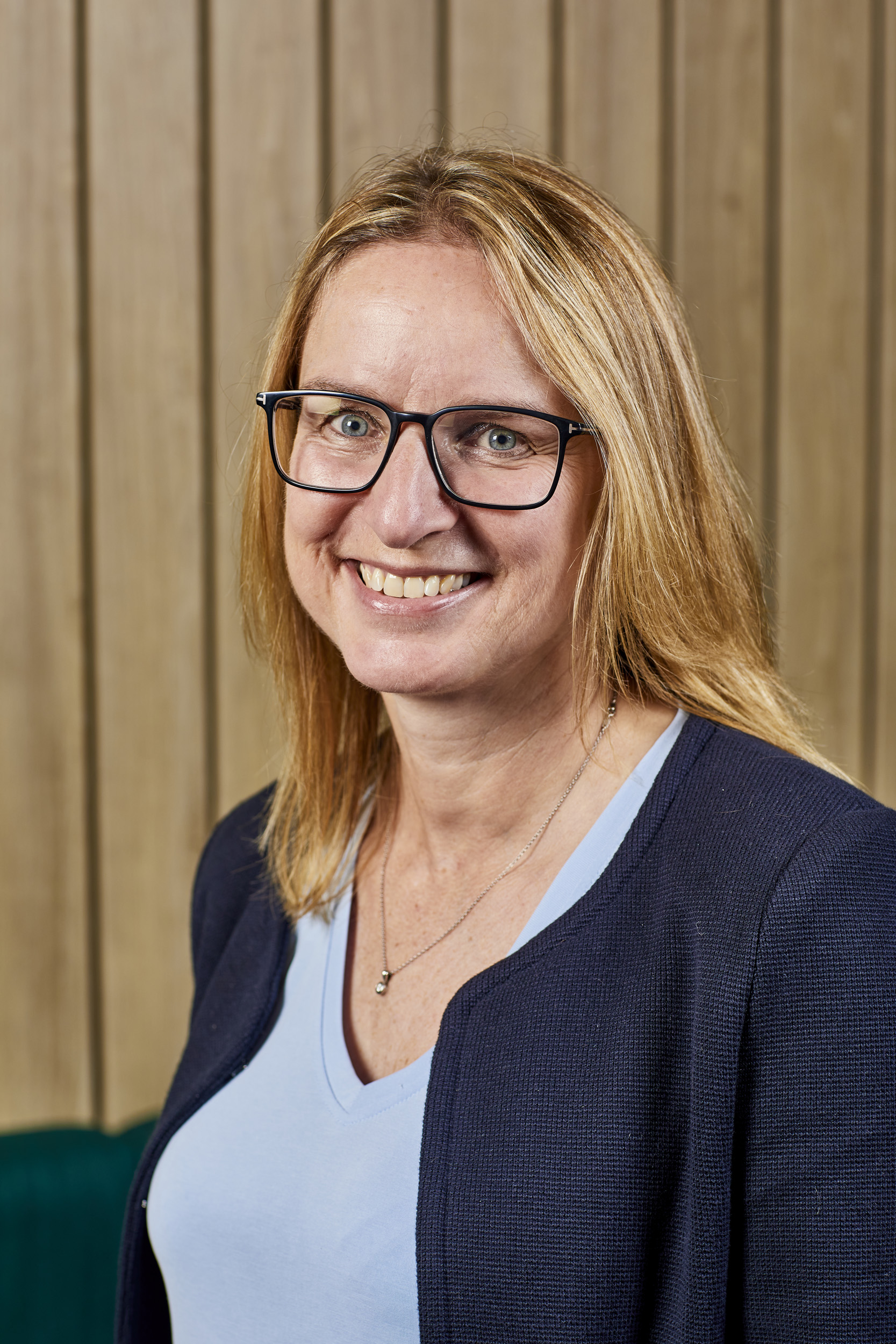 Lisa Wood - Praetura Commercial Finance, comments on International ...